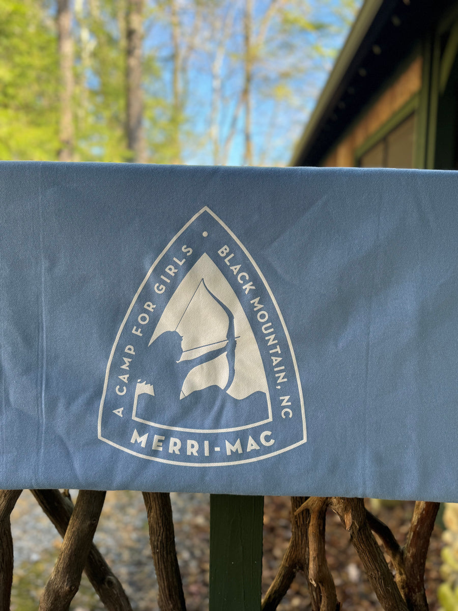 Merri-Mac Logo Blanket – Camp Merri-Mac
